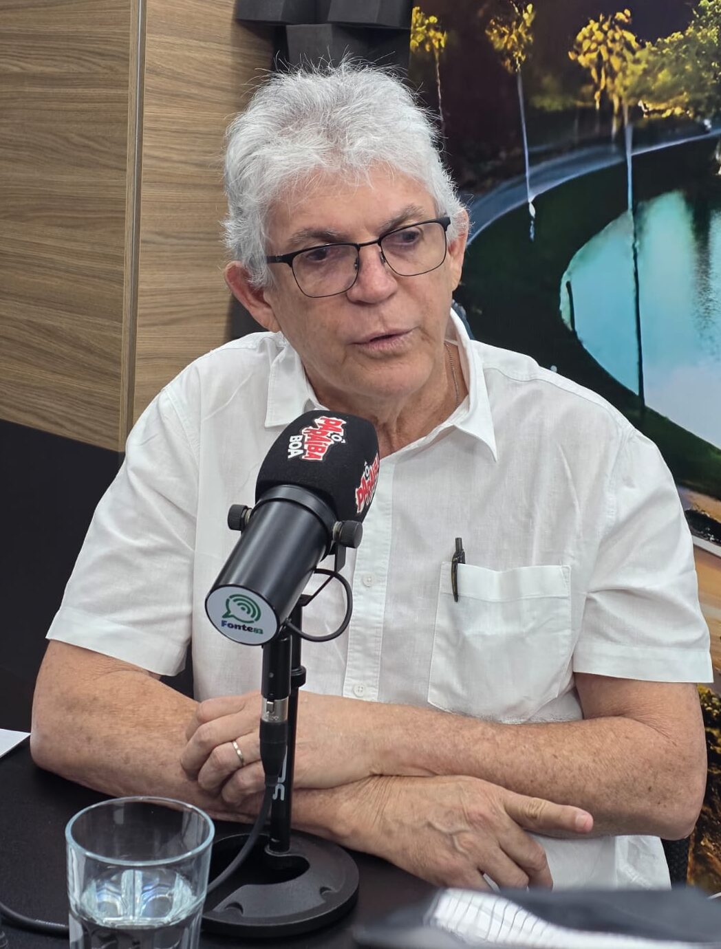 [VÍDEO] Ricardo Coutinho rebate Efraim Filho e diz que senador “fugiu ...